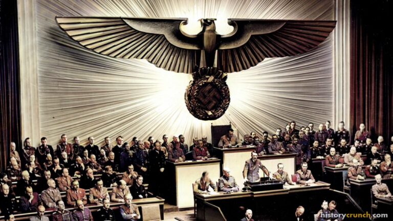Adolf Hitler's Rise to Power: A Detailed Summary - History Crunch