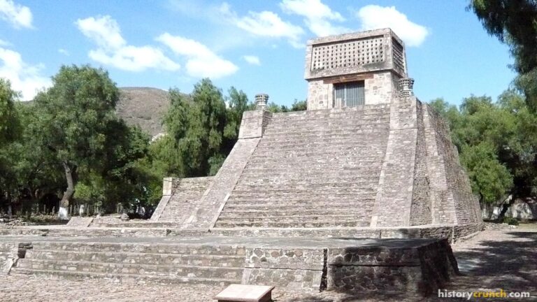 Aztec Architecture: A Detailed Summary - History Crunch